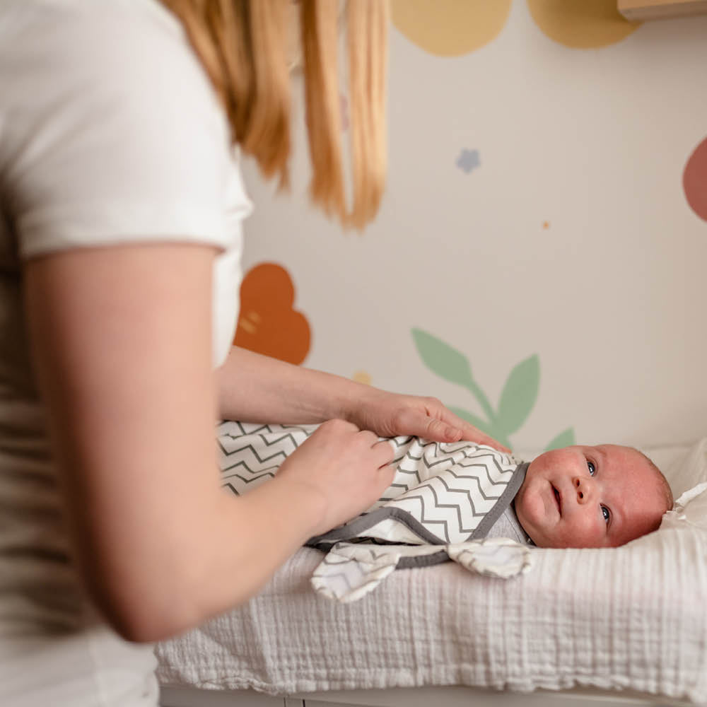 Premium Baby Wraps and Carriers - Baby Swaddles - Cuddlebug.co